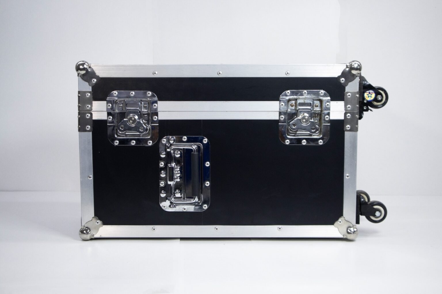 Top Flight Case Manufacturer in Delhi – Secure Your Gear with Maadhu